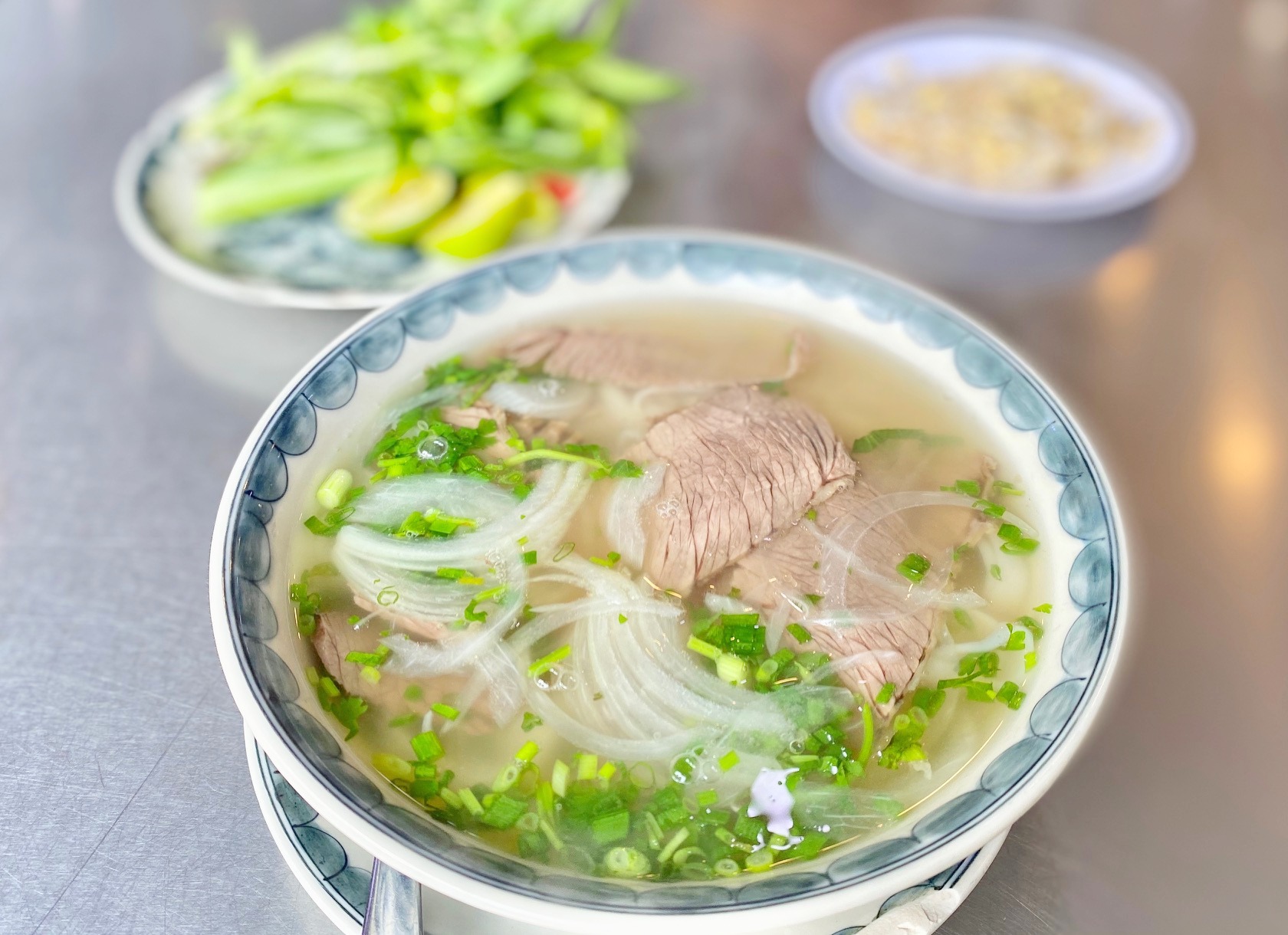 現地で楽しむベトナム本場のフォー、絶対的一番おすすめ専門店 【pho Vietnam（フォーベトナム）】【ホーチミン編】 Kikkake Log